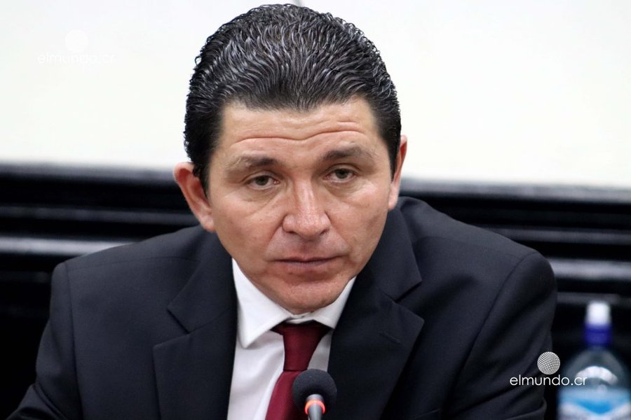 Víctor Hugo Carranza Salazar