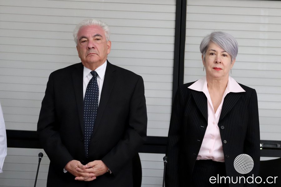 Carlos Obregon Julieta Bejerano ICE EMCR LMM