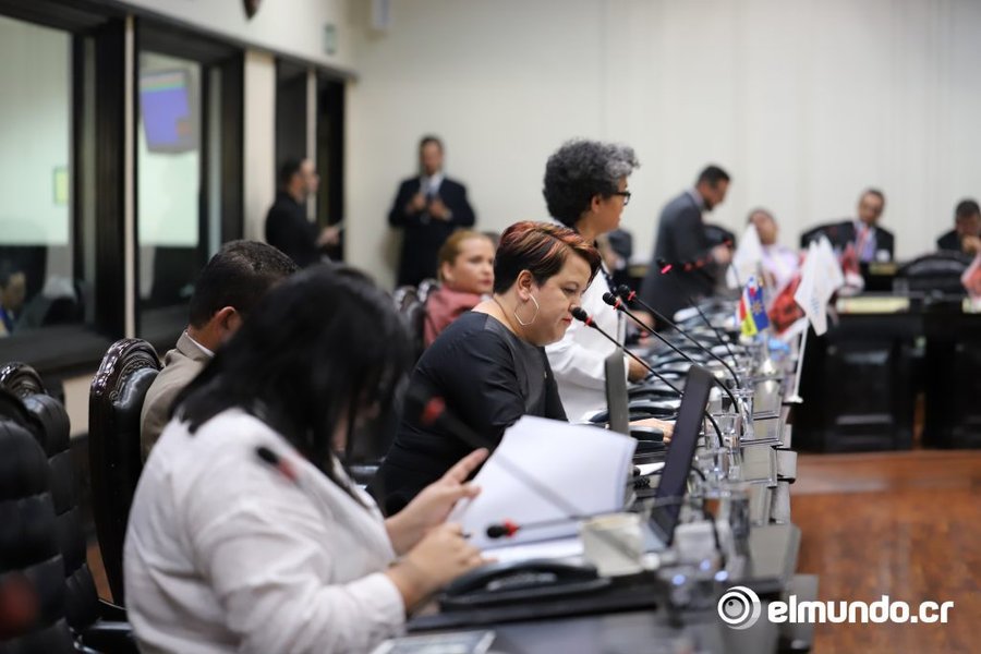 PAC condena intromisión de fuerzas armadas en Bolivia