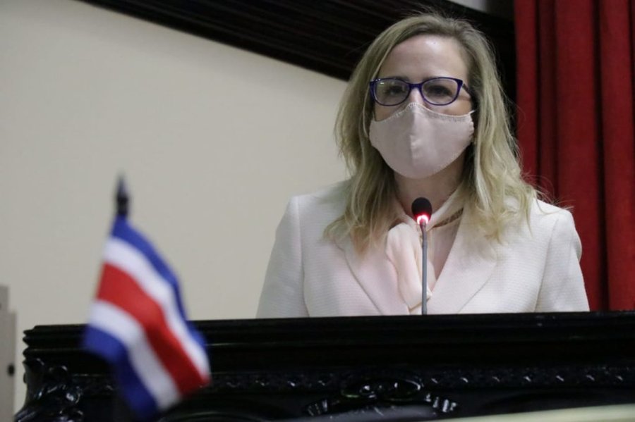 Catalina Crespo: UPAD es el motivo real que justifica por que estoy aquí