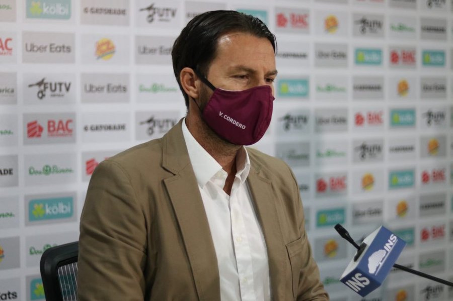 Víctor Cordero tras la eliminación en Concacaf: "Ha sido un fracaso"