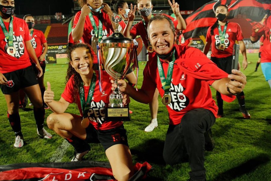 Wilmer López hace un llamado a su afición de cara a la final del fútbol ...