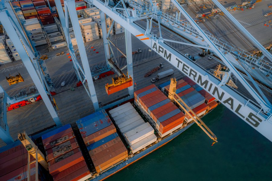 APM Terminals Moín marca un hito en eficiencia portuaria con la atención de su buque 6.000