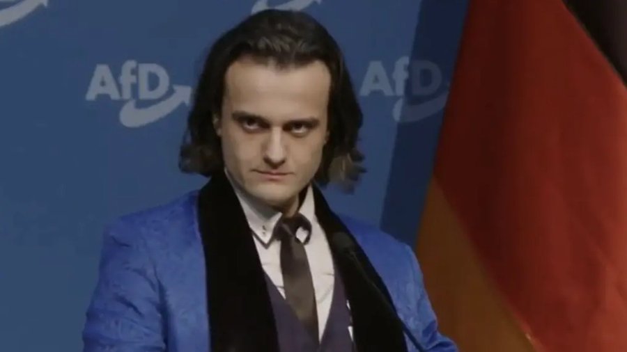 AfD expulsa a concejal de fracción municipal tras discurso hitleriano